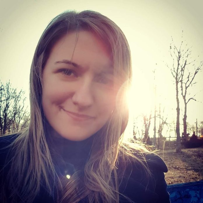 Ana-Maria, Author at Roxana B